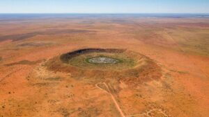 The Most Remote Areas in Australia (including the most remote town)