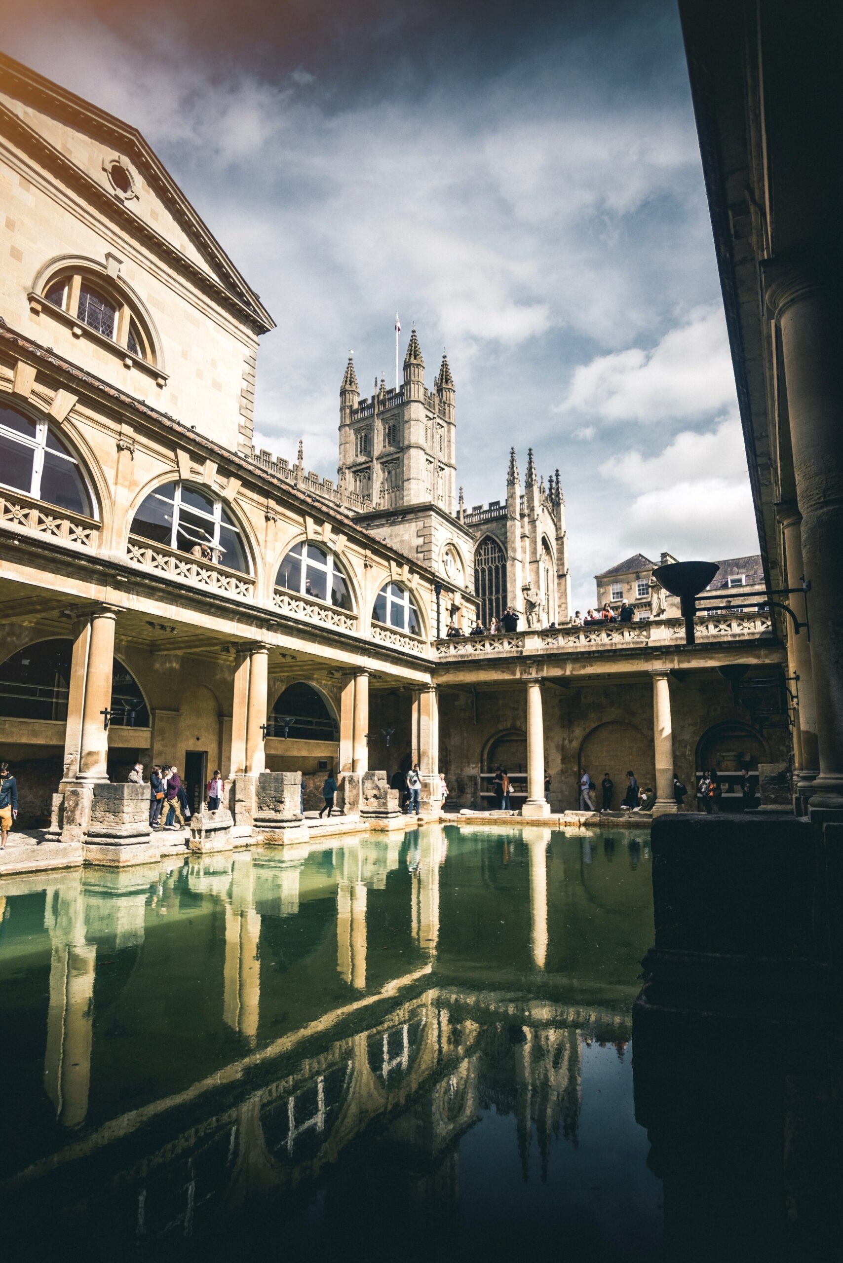 The 5 EASIEST Daytrips Outside London; How To Organise Them!