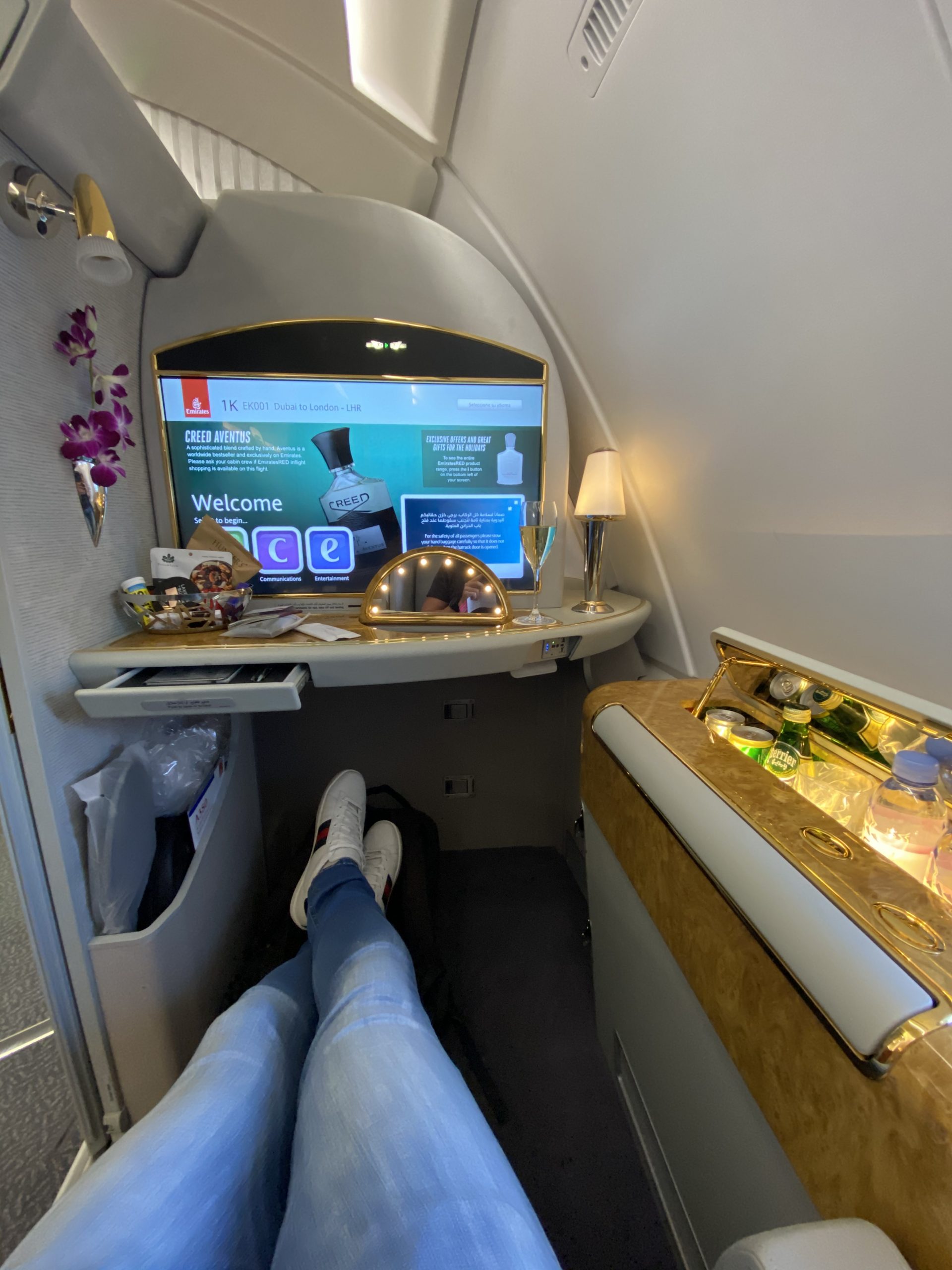 A380 Emirates First Class Review (Dubai to London DXB to LHR)